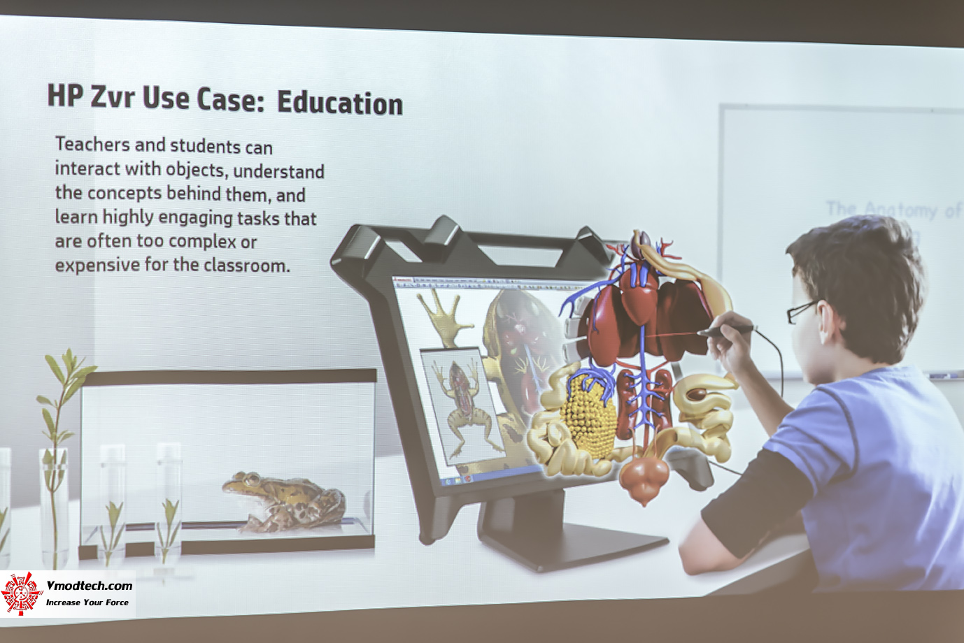 พาชมบรรยากาศงานเปิดตัว HP Zvr 23.6″ Virtual Reality Display & 34″ Ultra Wide Curved ,พาชม ...