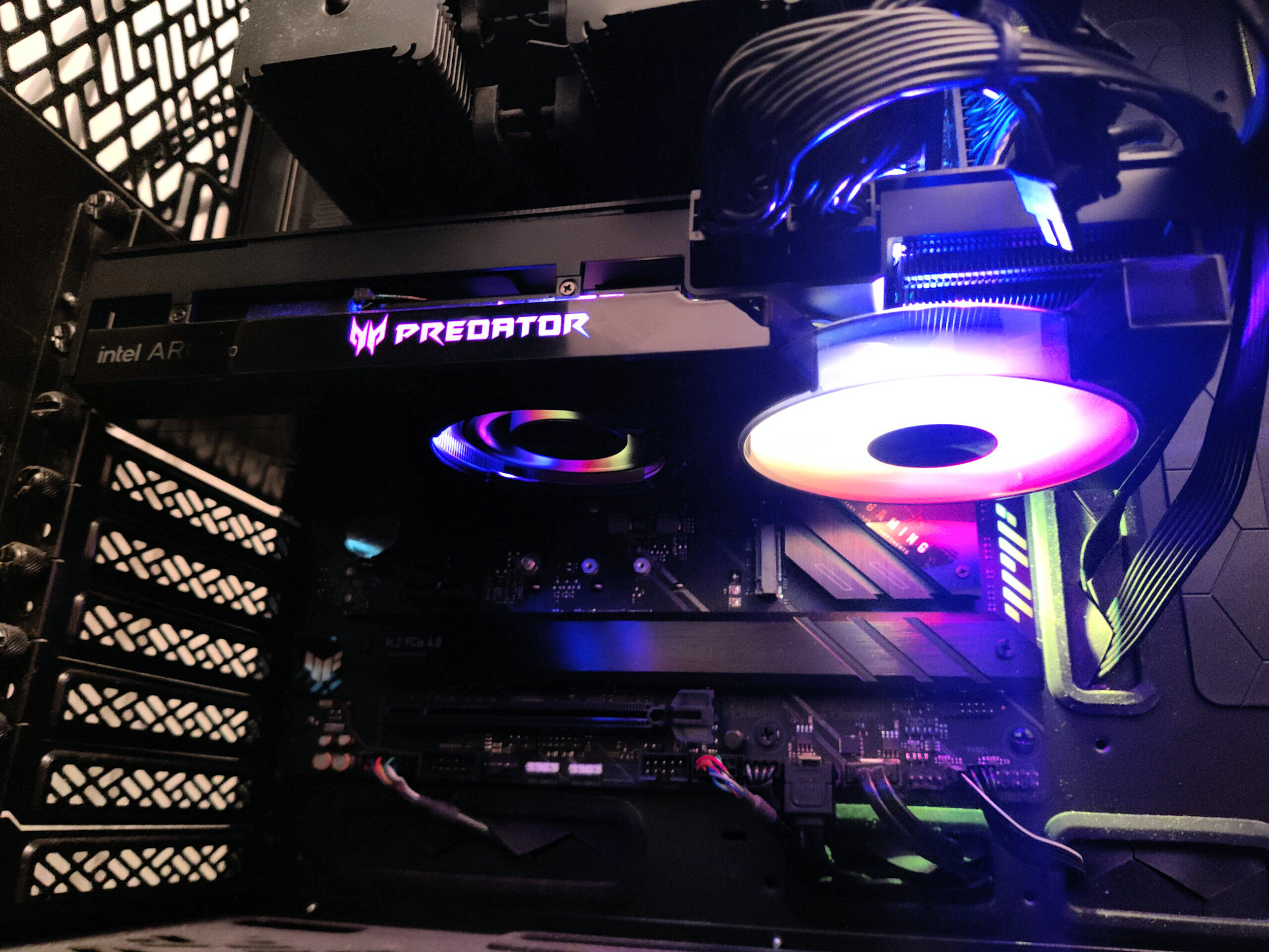 เผยภาพการ์ดจอ Acer Predator Arc A770 BiFrost รุ่นใหม่ล่าสุด | Vmodtech ... เผยภาพการ์ดจอ Acer Predator Arc A770 BiFrost รุ่นใหม่ล่าสุด | Vmodtech ...